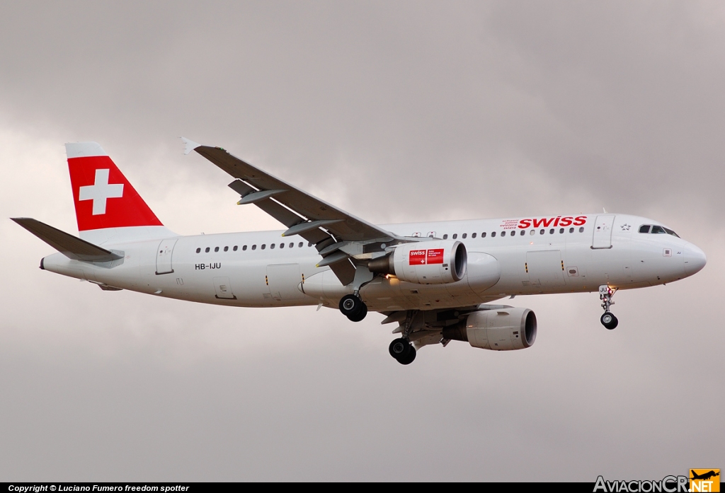 HB IJU Swiss International Air Lines Airbus A320 214 AviacionCR HB IJU Swiss International Air Lines Airbus A320 214 AviacionCR